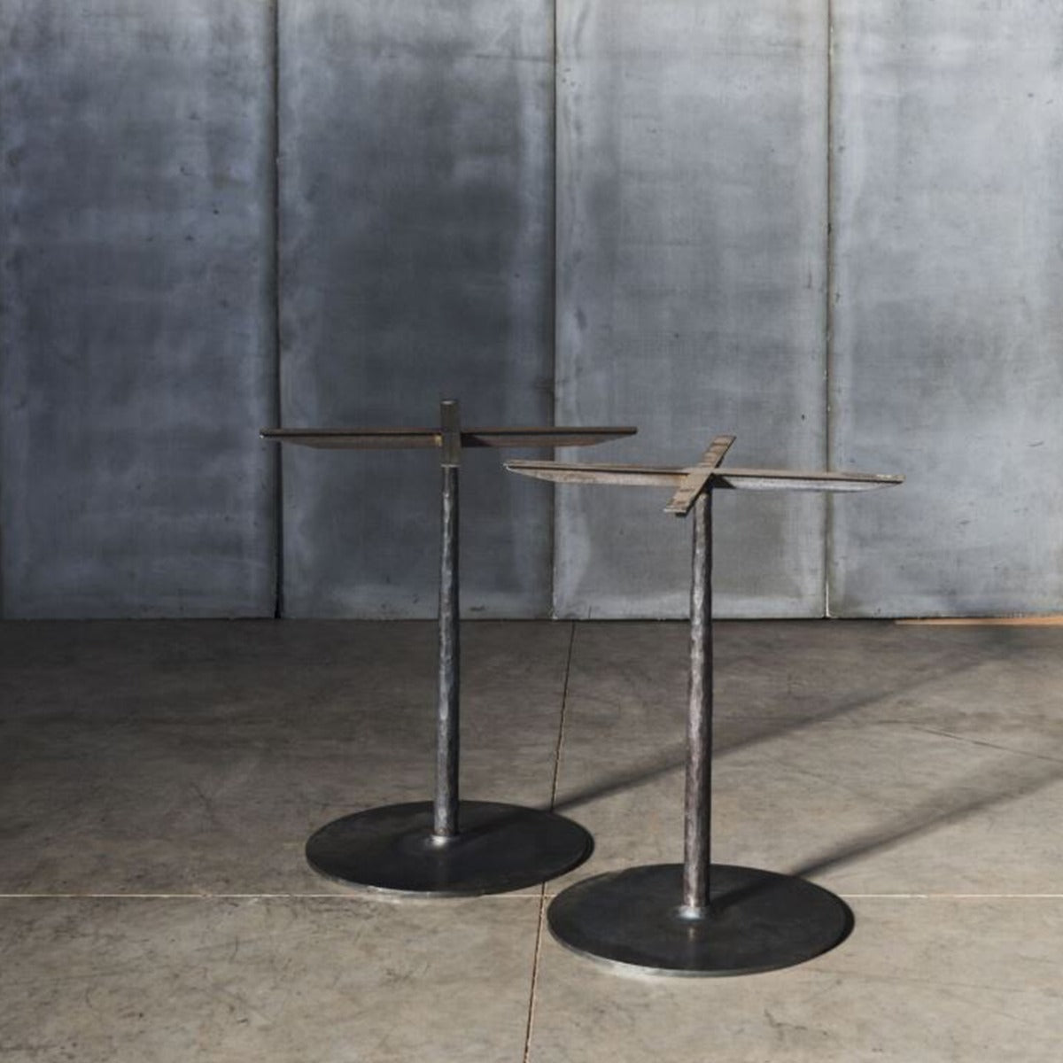 Heerenhuis Spike Table Base